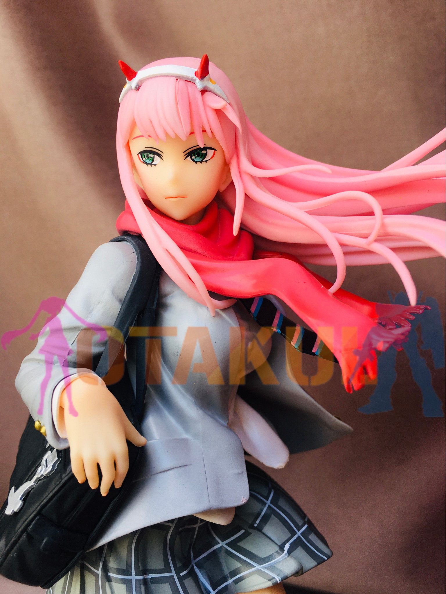 Mô Hình Figure Zero Two - 1/7 Uniform Ver - DARLING In The FRANXX Giá ...